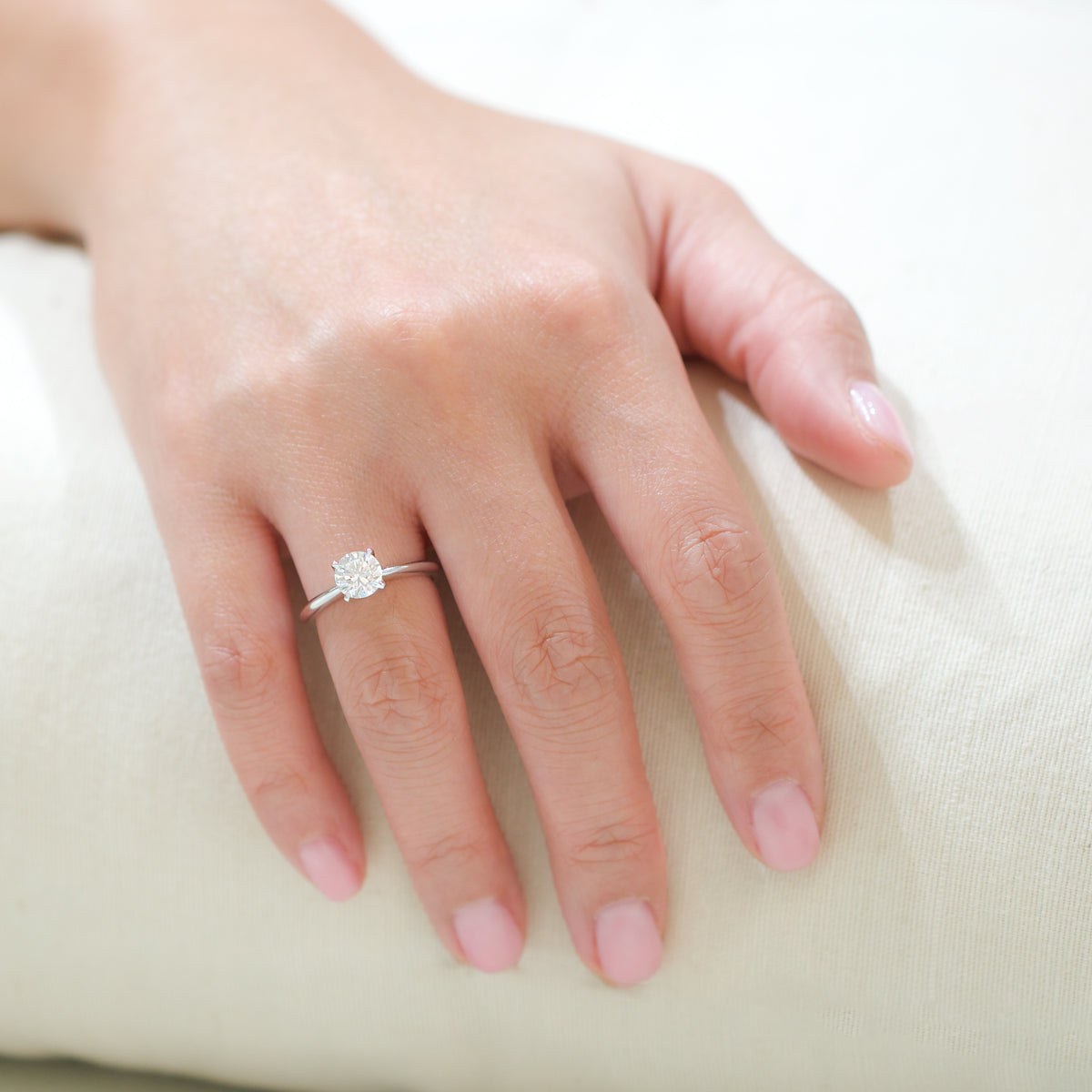 Signature 4 Claw Crown Setting With Round Brilliant Diamond – Ryder ...